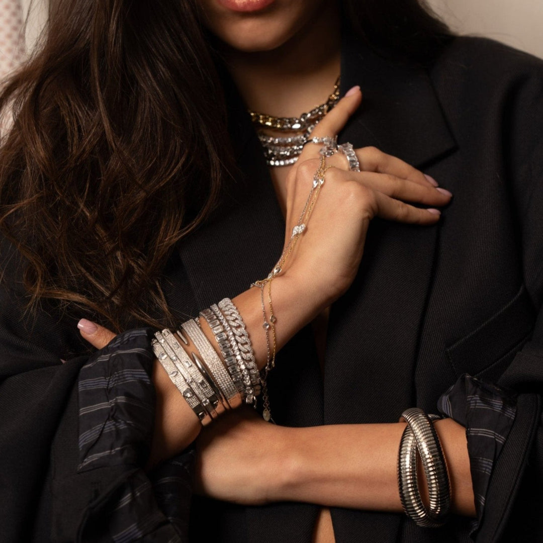 Solid Claw Cuff Bangle – SHOPSHYMI
